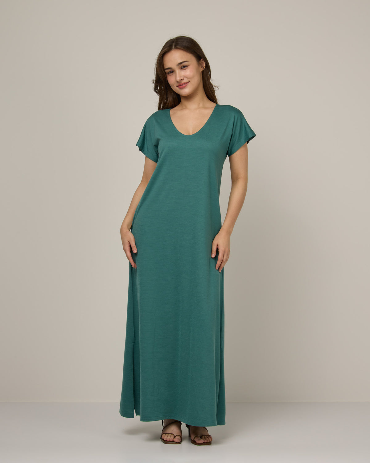 Freya Merino Wool Maxi Dress - Silver Jade – Freya Maxi Dress | wool&